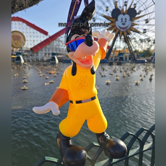 Disney | Kitchen | New Powerline Max Disneyland Popcorn Bucket A Goofy ...